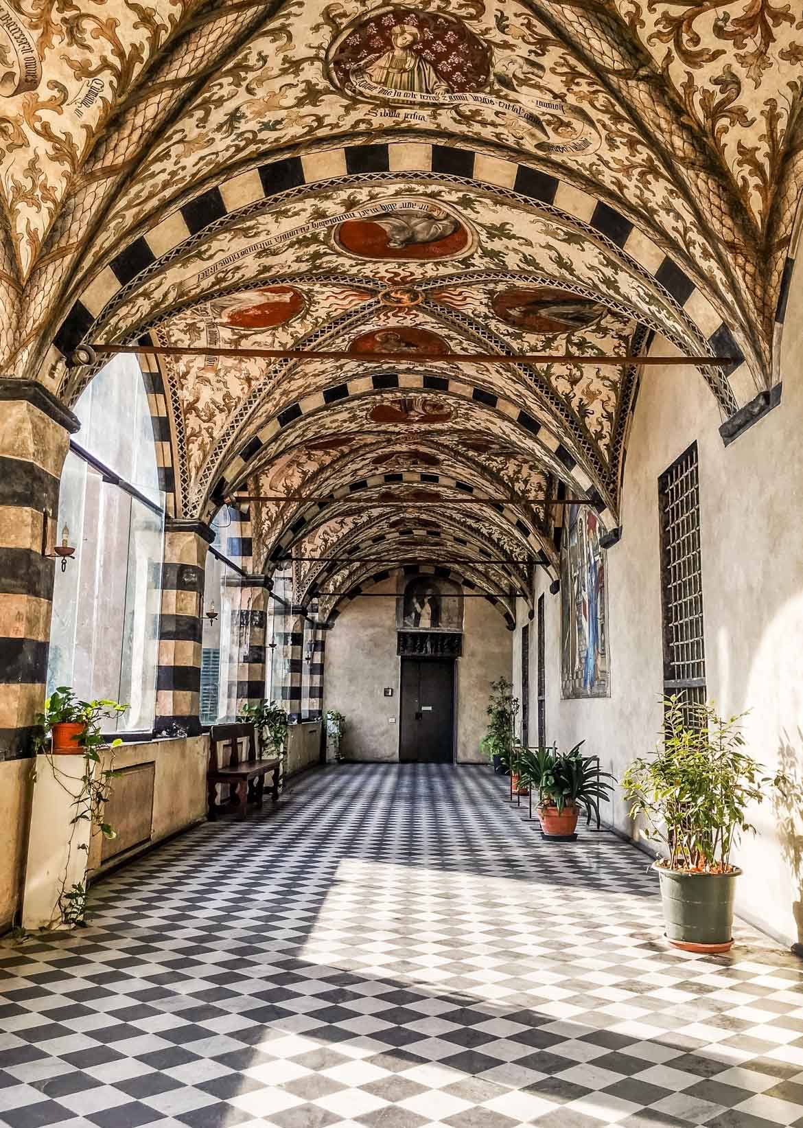 Itinerario insolito nel centro storico di Genova - In viaggio con Monica